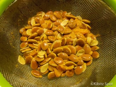 How to Clean Pumpkin Seeds, Roast Pumpkin Seeds, and Enjoy