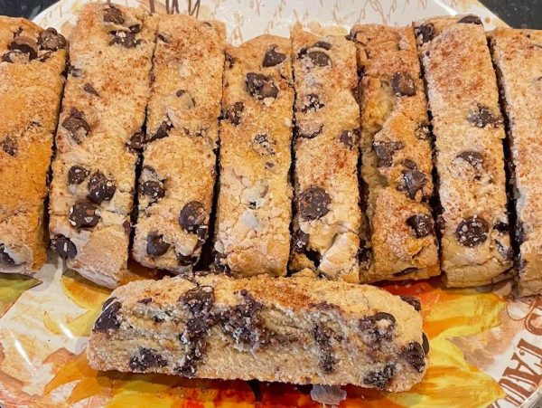 Mandel Bread Recipe: Easy Chocolate Chip, Raisin, or Nut Options